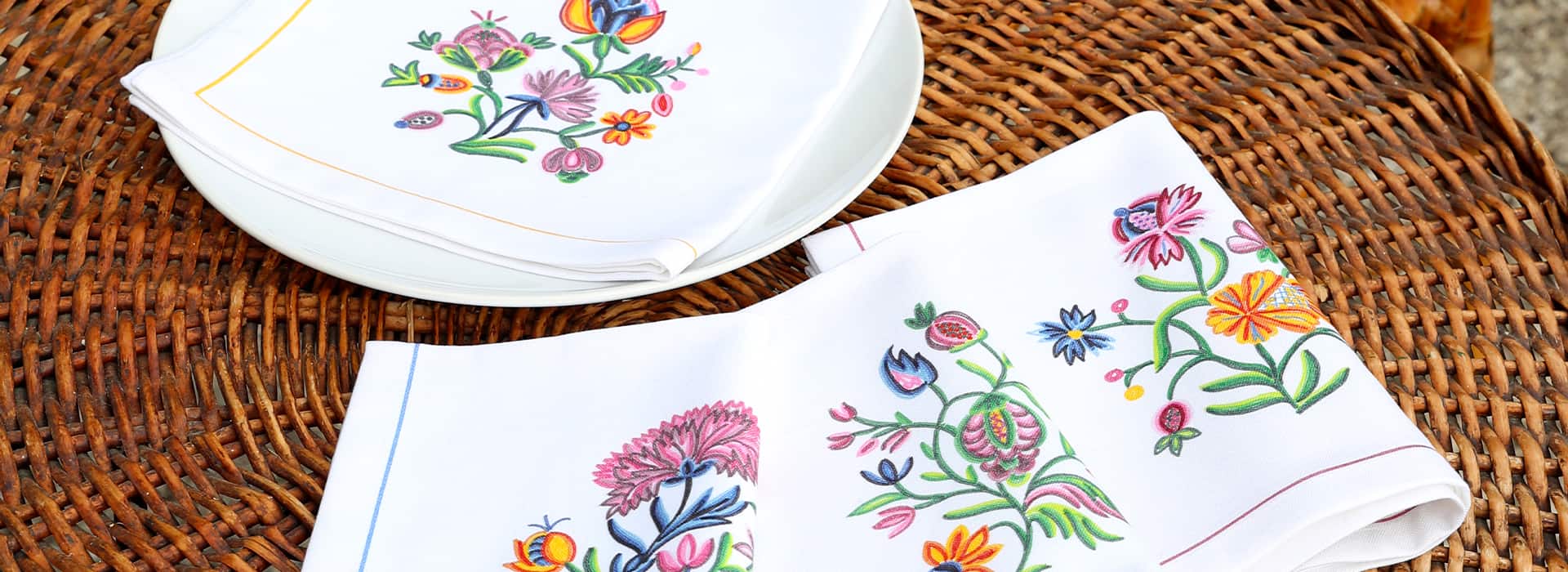 Serviettes de table Découvrez tout l'univers Fragonard sur une seule ...